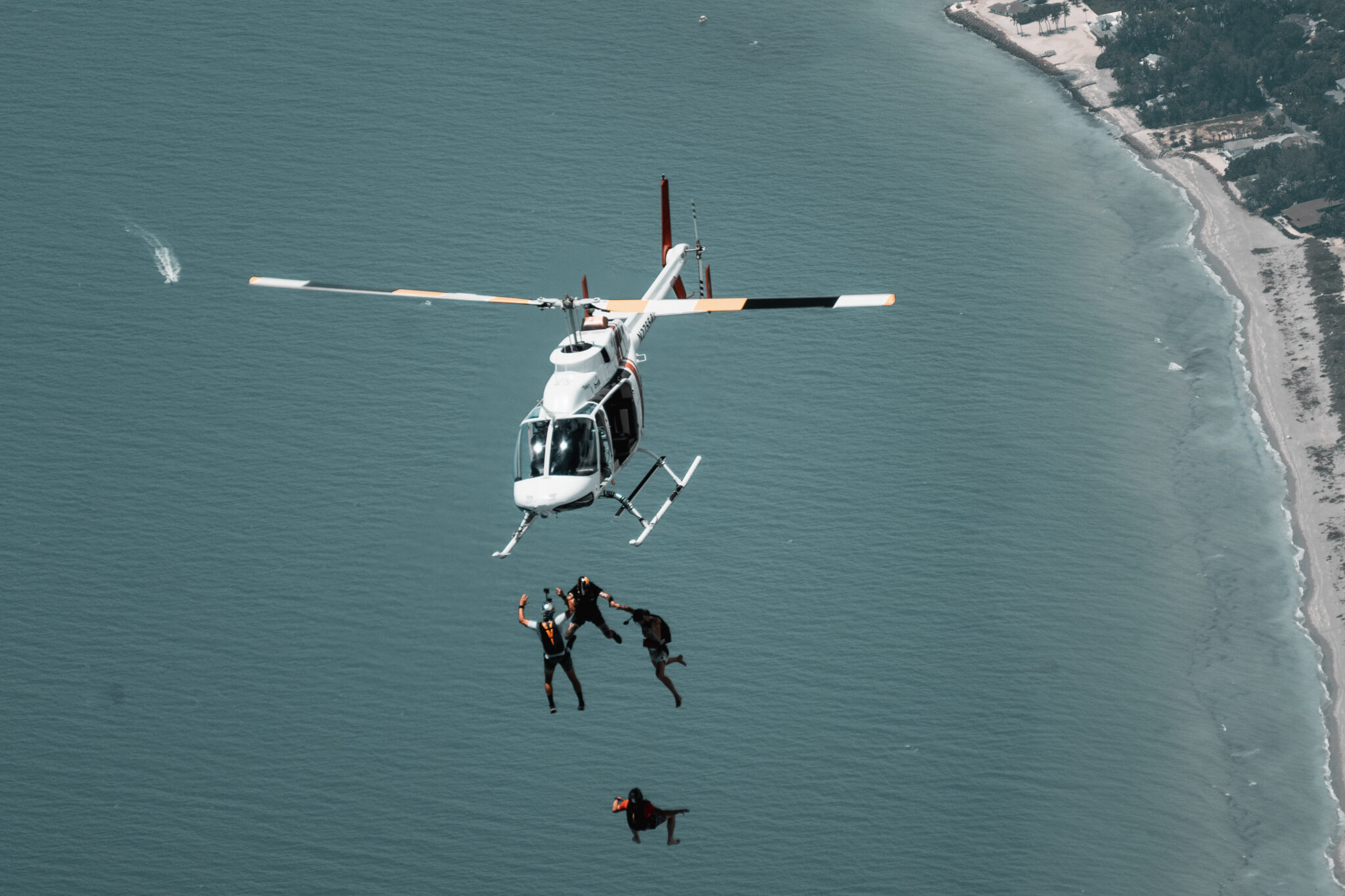 How to Assess Whether You’re Ready for A Skydiving Experience - flyVENTURE